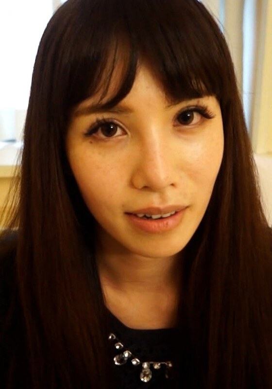 旦那が不倫中のスレンダー美人の奥様は、自分もいいかな~と遊び半分の気軽な撮影不倫に堕ちていきオンナの悦びを噛みしめる!? エロ動画